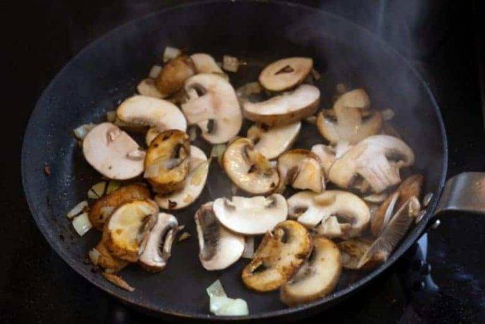 Can You Steam Mushrooms? How Long To Steam Mushrooms?